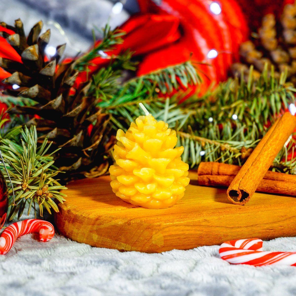 Small Pinecone Candle – Pioneer Spirit